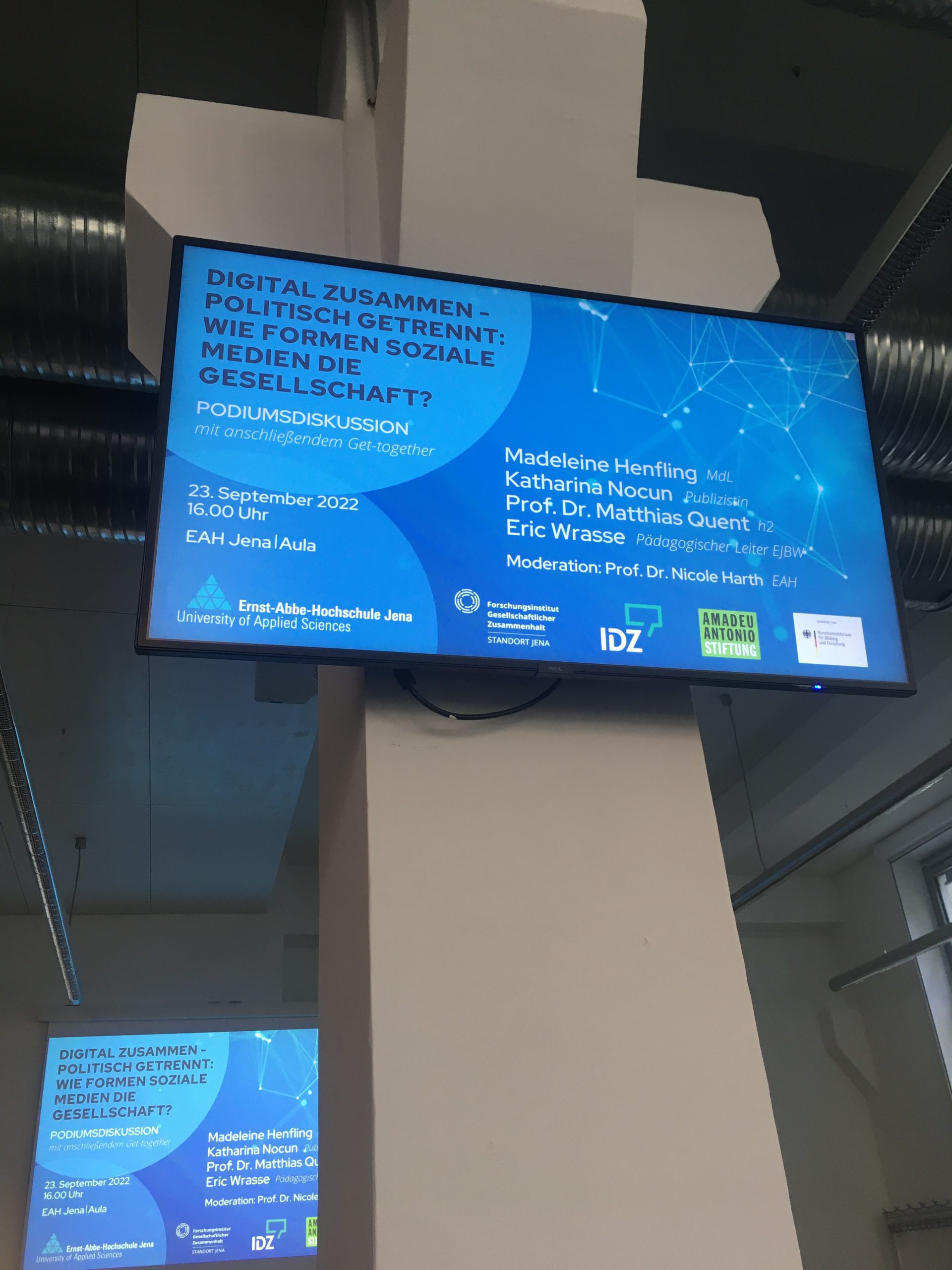 „Wie geht zusammen? Perspektiven in einer vernetzten Welt ...